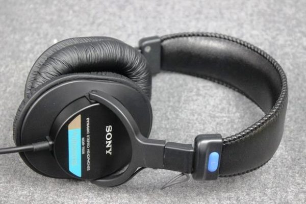 Sony MDR-V6 ОБЗОР - ЗВУКОМАНИЯ